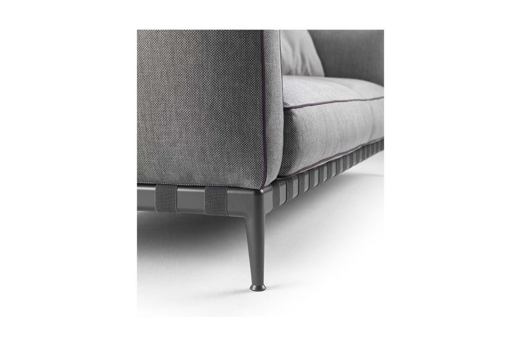 Atlante Outdoor Sofa - Flexform | Studio Como