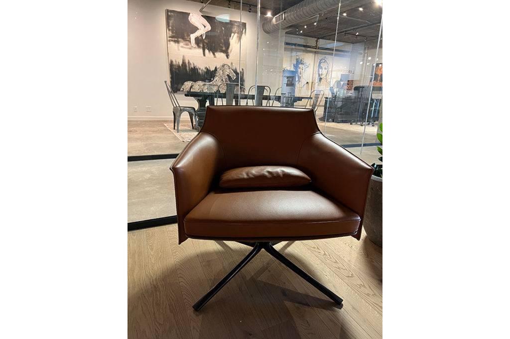 Stanford Armchair - Poliform | Studio Como
