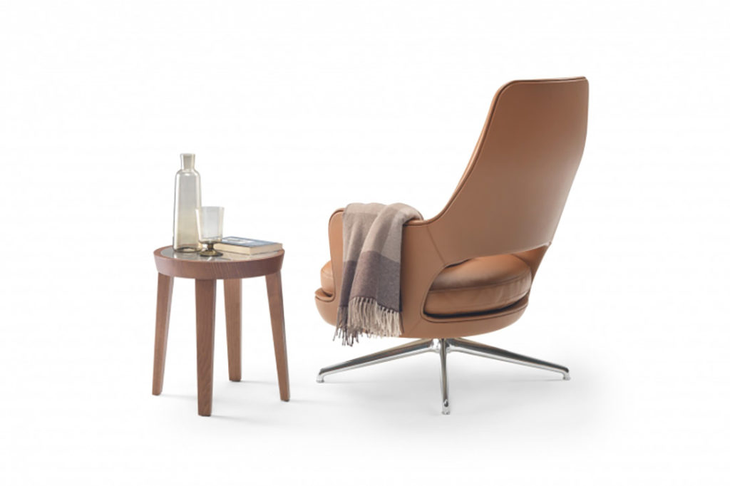 Eliseo Armchair | Studio Como