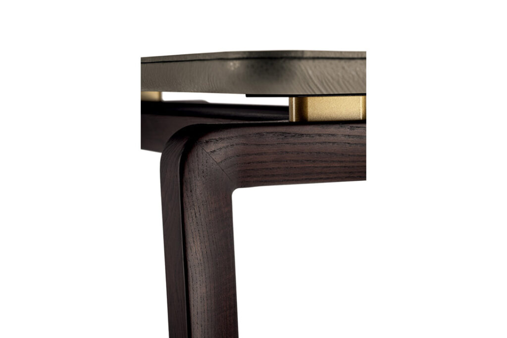 Fidelio Console - Poltrona Frau | Studio Como