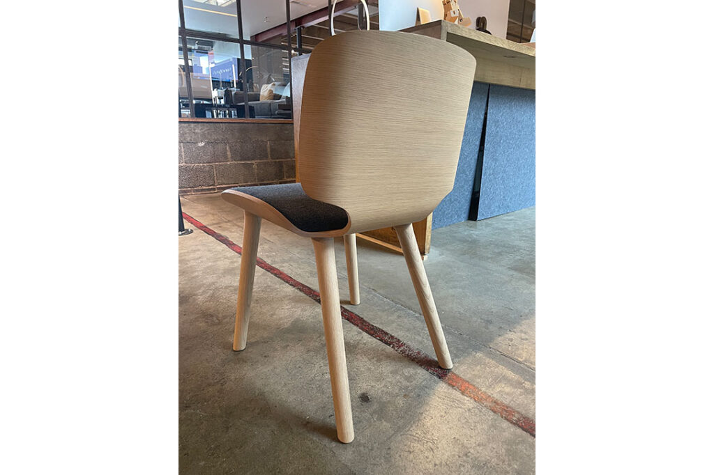 Nut Dining Chair - Moooi | Studio Como