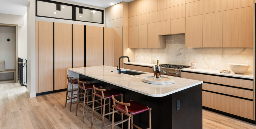 Poliform Kitchens: Bespoke Cabinetry in Bozeman's Wildlands | Studio Como